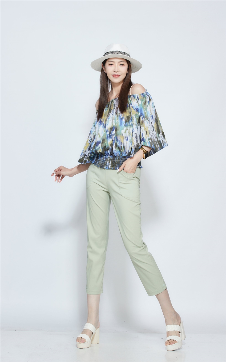 蘭陵嚴選極凍纖腿褲|金秋購物節，全站最高39%回饋，消費滿額再抽999黃金|褲子|ETMall東森購物網