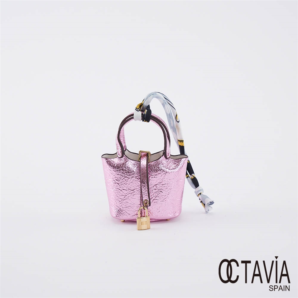 OCTAVIA 8 - 迷你小菜藍金屬色調包包小吊飾|吊飾/鑰匙圈/串珠|ETMall東森購物網