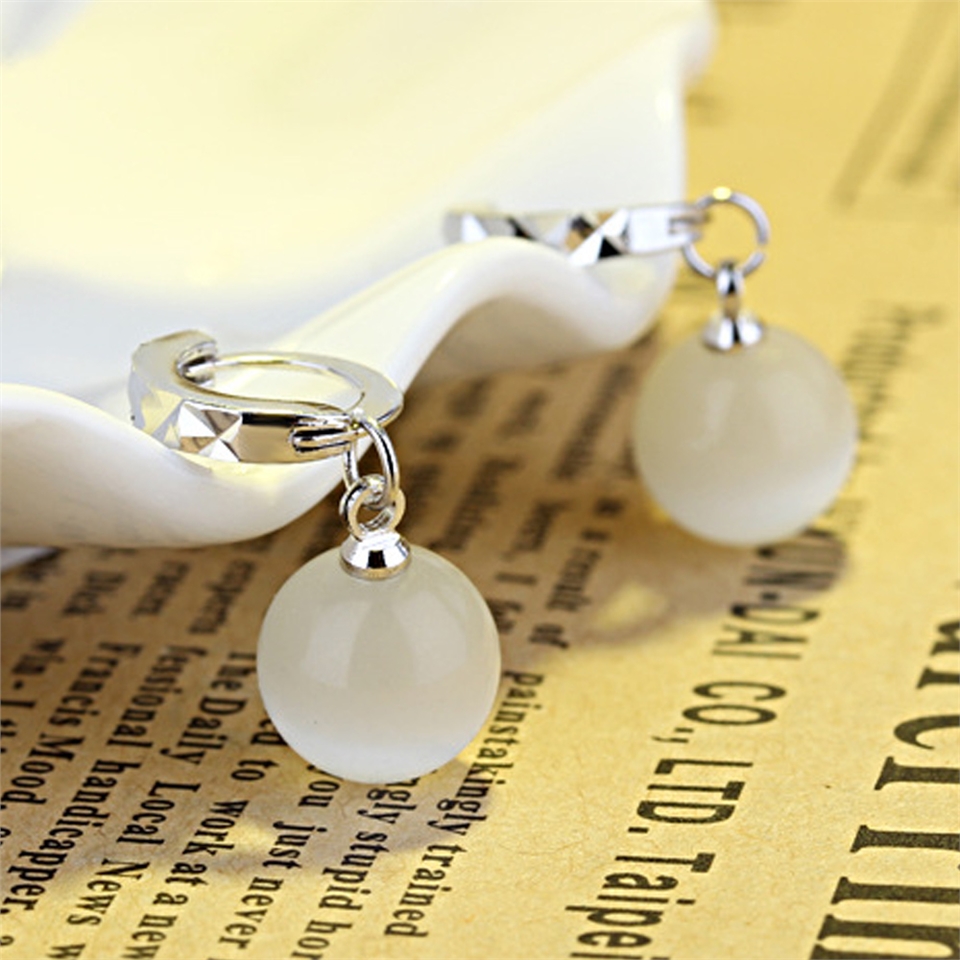 ANGEL 純淨貓眼石女款圓球形耳環(銀白色)|其他材質/款式|ETMall東森購物網