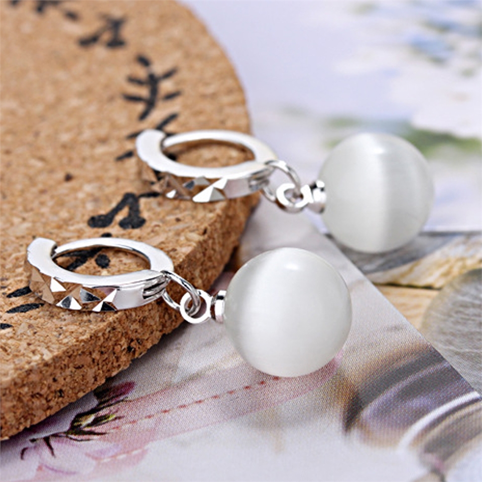 ANGEL 純淨貓眼石女款圓球形耳環(銀白色)|其他材質/款式|ETMall東森購物網