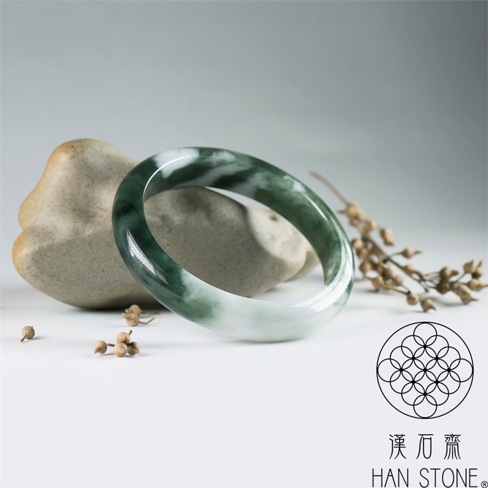 【漢石齋】天然翡翠A貨 手鐲玉鐲 飄花種 福 利 品(手圍16.3/ 版寬11mm)|16-16.9|ETMall東森購物網