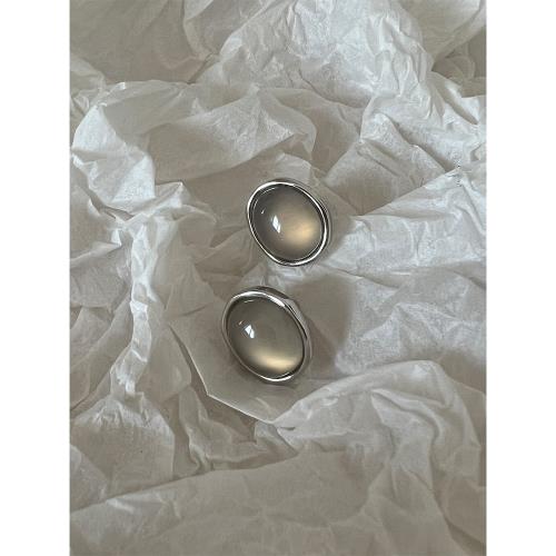 PAUSA ANN s925 白瑪瑙不規則包裹通透小眾設計感耳釘|耳環|ETMall東森購物網