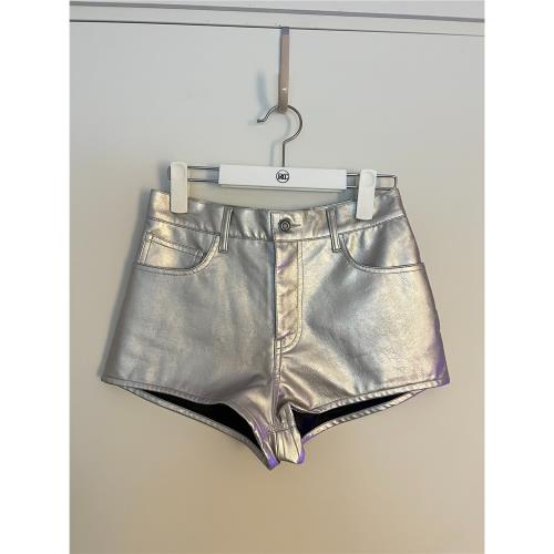 潮流款 網紅辣妹ins博主同款 銀色PU皮短褲 辣妹性感熱褲 百搭|休閒褲|ETMall東森購物網