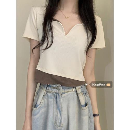 G2025新款夏季女裝撞色顯瘦短款上衣百搭設計感V領假兩件短袖T恤|T恤|ETMall東森購物網