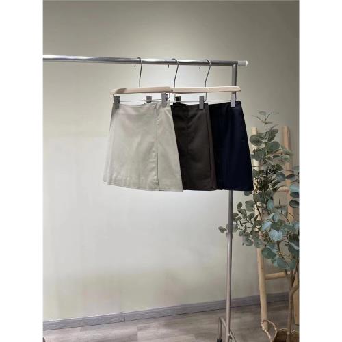 韓國進口東大門正品 PU皮扣子不規則短款半身裙|半身裙|ETMall東森購物網