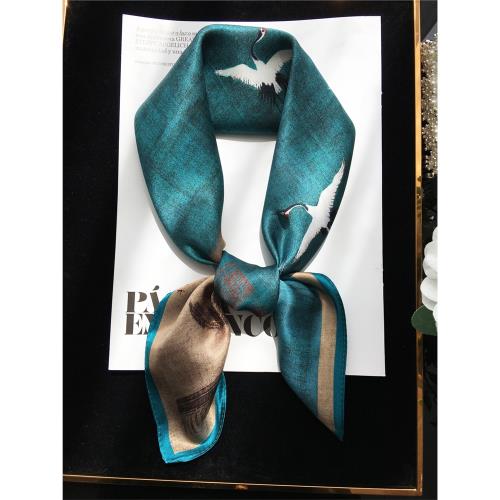 100%桑蠶絲65公分真絲中方巾12姆米緞面 優雅時尚裝飾絲巾圍巾女|圍巾/絲巾/披肩|ETMall東森購物網