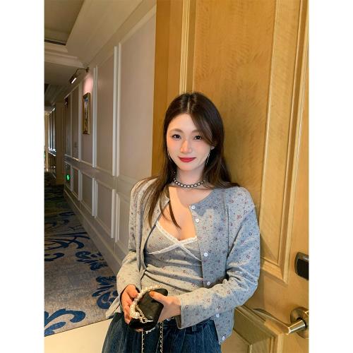 落落狷介chic早春小眾印花外套|短外套|ETMall東森購物網