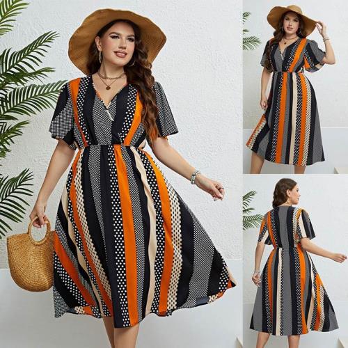 Summer paneled V-neck plus size dress 大碼V領收腰顯瘦連衣裙|大尺碼連身裙|ETMall東森購物網