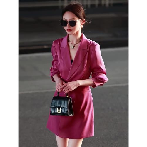 氣場強大女裝玫紅色西裝裙秋季2025年新款小個子職業ol絕美連衣裙|洋裝|ETMall東森購物網