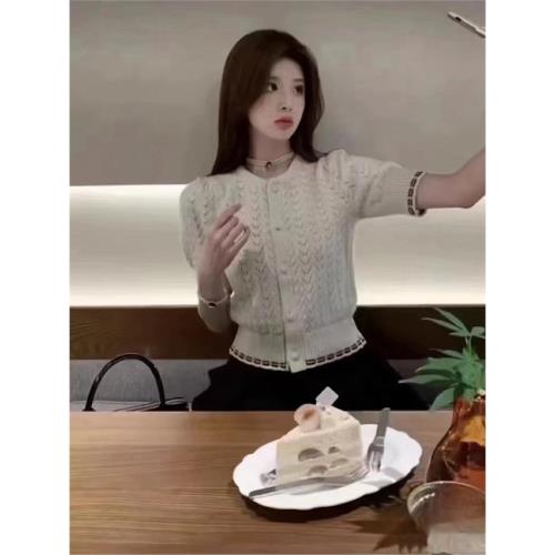 春夏款TUMA TB 鏤空針織短袖T恤上衣開衫四杠撞色織帶羊毛女款|毛針織衫|ETMall東森購物網