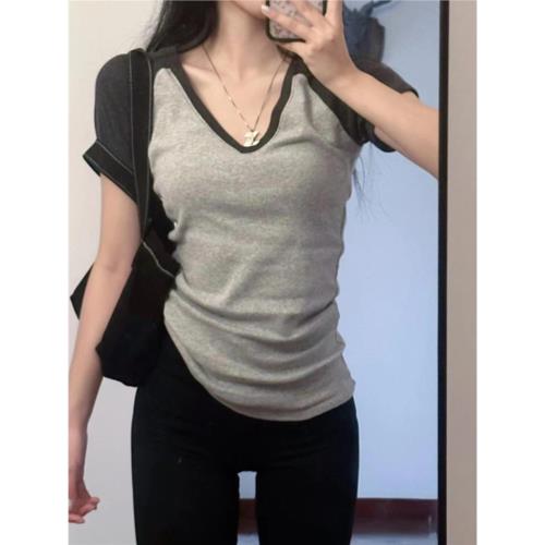 BM葉舒華同款夏季顯瘦插肩袖T恤女v領拼接純棉復古撞色短袖上衣|T恤|ETMall東森購物網