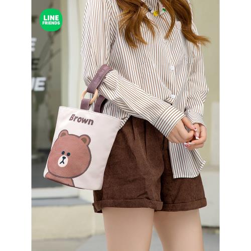 LINE FRIENDS新款單肩水桶包原創休閑手提包小眾禮物女通勤帆布包|通用款女包|ETMall東森購物網