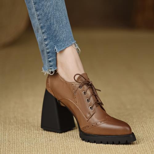 手工9.3cm棕色尖頭防水臺女鞋|深層單鞋|ETMall東森購物網