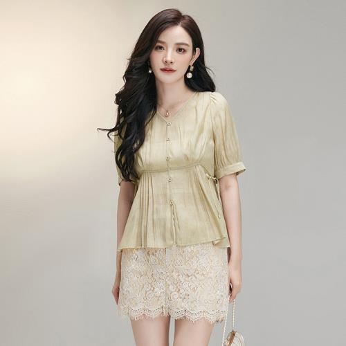 9魅限時系帶V領五分袖套頭上衣|襯衫|ETMall東森購物網