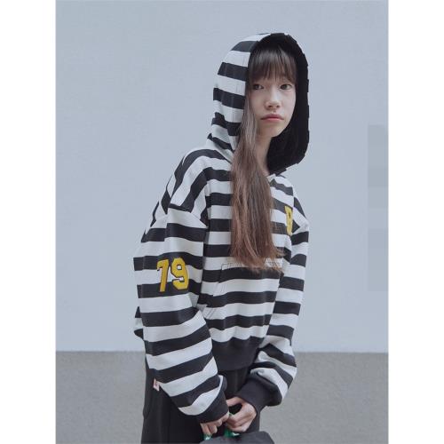 135-155韓系潮童BJ黑白條紋刺繡字母連帽套頭毛圈棉衛衣|衛衣/絨衫|ETMall東森購物網