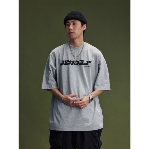 BananaClub"Text Tee"日系純棉復古標簽日文印花寬松短袖t恤|T恤|ETMall東森購物網