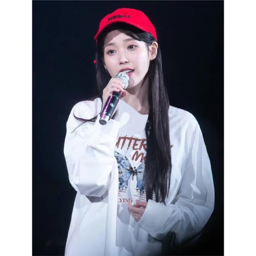 iu李知恩同款甜酷印花長袖t恤|T恤|ETMall東森購物網