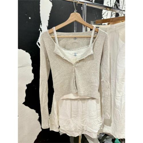 BM官網單排扣純色外套ins長袖T恤|T恤|ETMall東森購物網