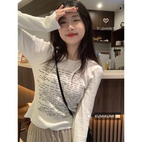 甜辣風正肩長袖字母印花T恤女夏季小眾修身顯瘦短款白色打底上衣|T恤|ETMall東森購物網