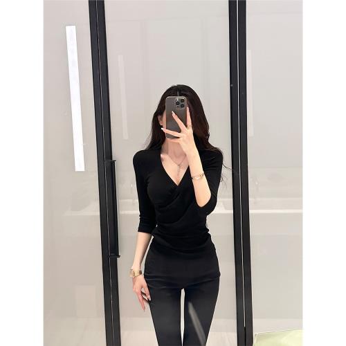 SX善喜3色天絲羊毛針織T恤上衣女氣質修身彈力交叉V領長袖打底衫|毛針織衫|ETMall東森購物網