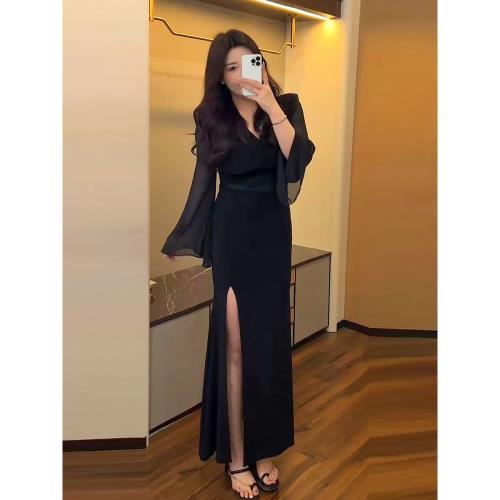 花菜胖mm巨顯瘦秋季遮肚小眾裙子|大尺碼連身裙|ETMall東森購物網