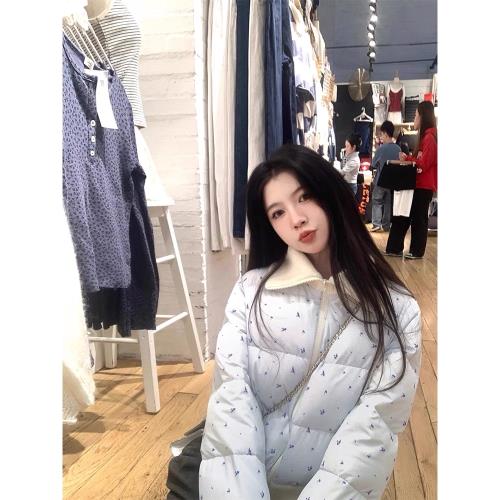 瑞拉 90白鴨絨超好看羽絨服短款印花大翻領冬季外套女款上衣寬松|羽絨服|ETMall東森購物網