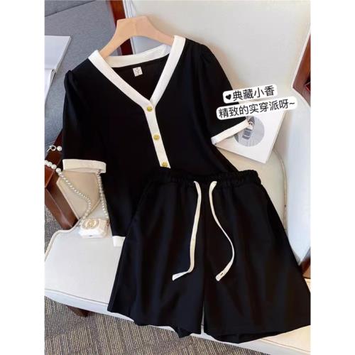 mm V領大碼搭配微胖短袖夏裝|時尚套裝|ETMall東森購物網