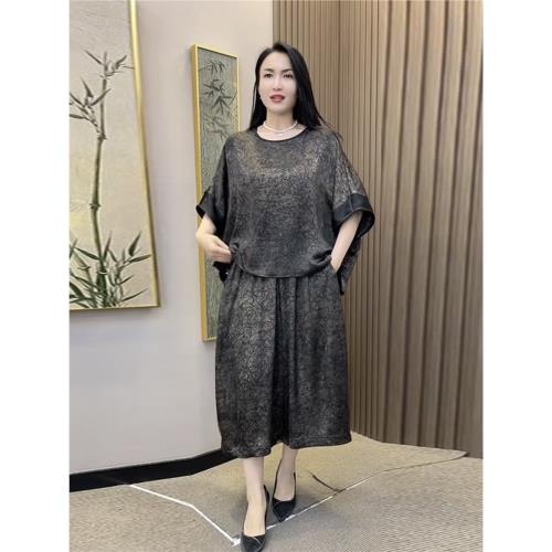 200斤加肥加大蝙蝠袖時尚真絲|中老年女裝|ETMall東森購物網