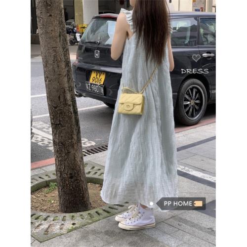 PP限定羽毛女夏度假風吊帶連衣裙|洋裝|ETMall東森購物網