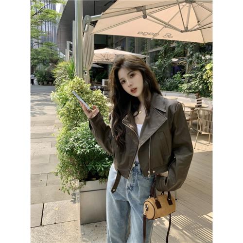 大碼女裝短款美式復古PU皮夾克皮衣外套2024秋季新款顯瘦百搭上衣|常規大尺碼外套|ETMall東森購物網