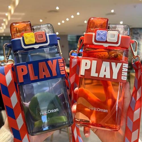 朋克雙飲水杯520ml方形吸管杯女高顏值男新潮運動塑料tritan杯子|吸管杯|ETMall東森購物網