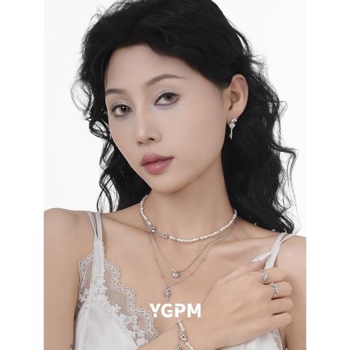 YGPM心鎖系列新款爆款原創耳釘女小眾設計高級感S925銀針鑰匙耳飾|耳環|ETMall東森購物網