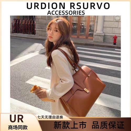 UR劉雯同款soft16托特包大容量通勤電腦包2025新款pu皮單肩腋下包|托特包|ETMall東森購物網