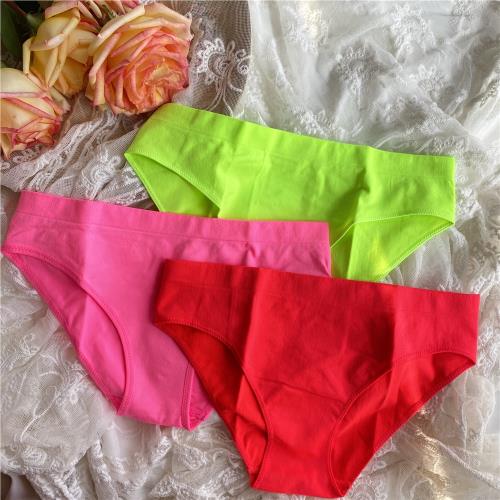 singwear大彈力半包臀運動提臀無縫健身瑜伽速干無痕跑步舒適褲82|平角褲|ETMall東森購物網