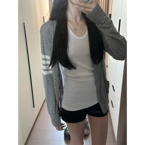 夏季灰色V領針織衫開衫女薄款冰絲防曬衫tb上衣四條杠空調衫外搭|毛針織衫|ETMall東森購物網