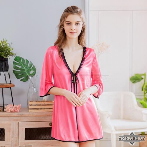 大尺碼Annabery 粉紅黑蕾絲邊柔緞二件式罩衫丁字褲睡衣組|性感睡衣|ETMall東森購物網