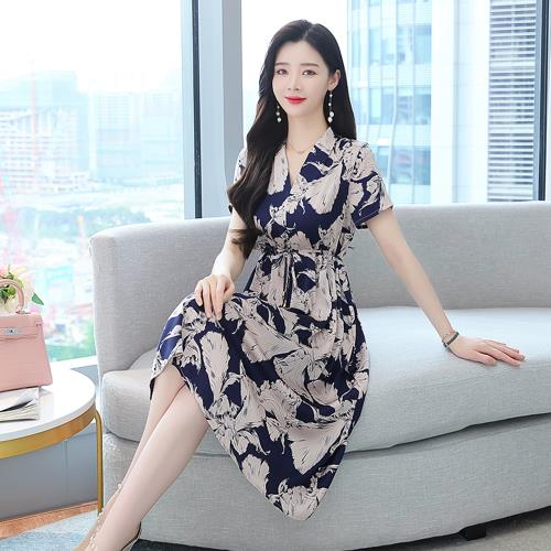 REKO-玩美衣櫃復古浪漫V領印染工藝連衣裙洋裝M-3XL|洋裝/套裝|ETMall東森購物網