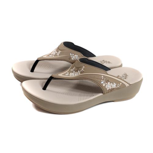 G.P (GOLD PIGEON) 阿亮代言 夾腳拖鞋 女鞋 厚底 淺卡其 G3758W-72 no712|戶外拖鞋|ETMall東森購物網