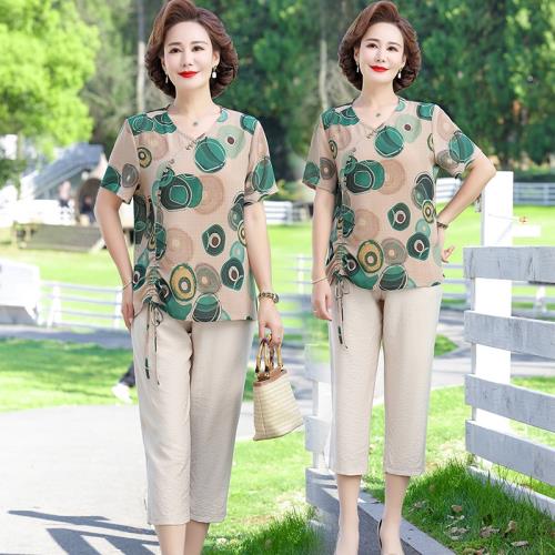 中年媽媽夏裝洋氣短袖t恤母親節雪紡套裝2023新款中老年女裝上衣|中老年女裝|ETMall東森購物網