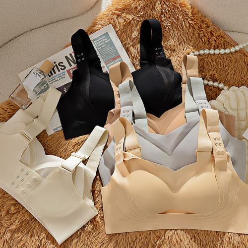 CS22 提拉女神2.0上托聚攏冰絲無痕內衣(M-XL/4色/超值4入組)|無痕內衣|ETMall東森購物網