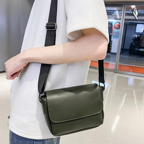 E.City_英倫風復古小眾皮革斜挎包|肩背包|ETMall東森購物網