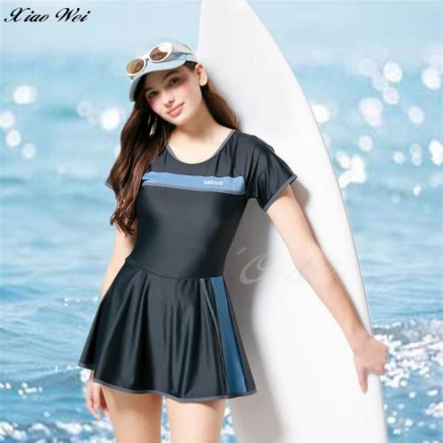 【SARBIS 沙兒斯品牌】流行大女連身裙泳裝 NO.B9824588(3L-5L) |連身式|ETMall東森購物網
