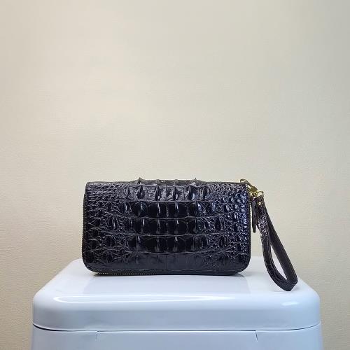 【M2nd】莉媞鱷魚背皮雙拉鍊手拿長夾(黑-T36C)|長夾|ETMall東森購物網