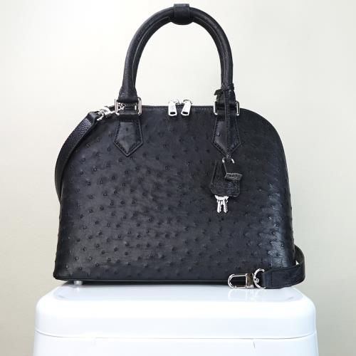 【M2nd】康娜鴕鳥皮大貝殼包(黑-T9369A)|側背包|ETMall東森購物網