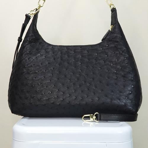 【M2nd】辛西亞鴕鳥皮側肩包(黑-T9363A)|手提/手拿包|ETMall東森購物網